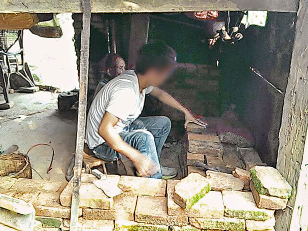 Chinese National Missionaries Help Buddhist Monk Build Village Kitchen ...